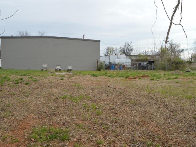 1819 Main Street