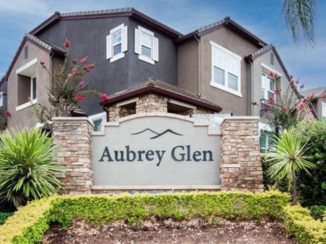 1819 Clare Ln, Santee, CA 92071