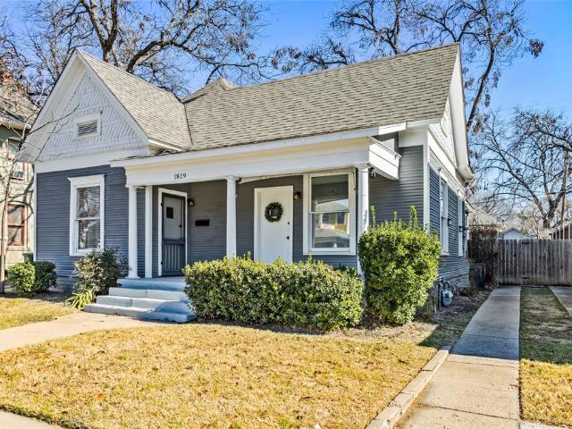 1819 College Ave, Fort Worth, TX 76110 | MLS #21167 | Compass
