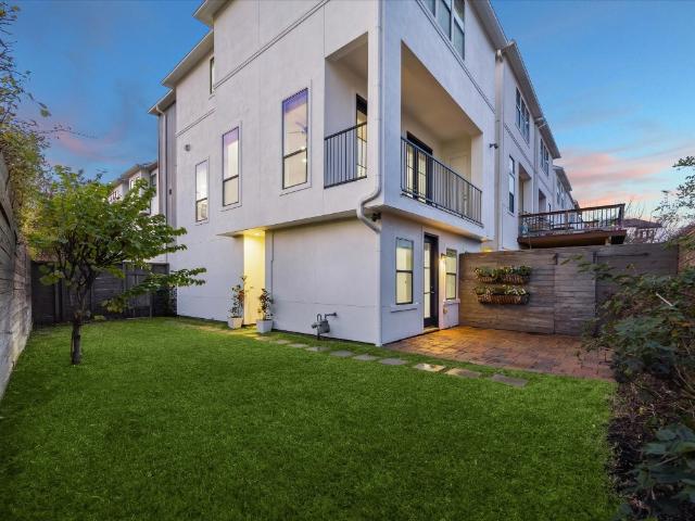 1819 Dart St, Houston, TX 77007 | Compass