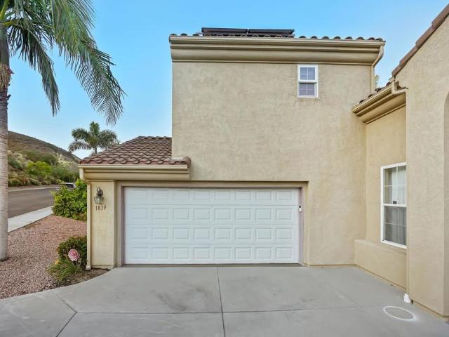 1819 Fabled Waters Dr