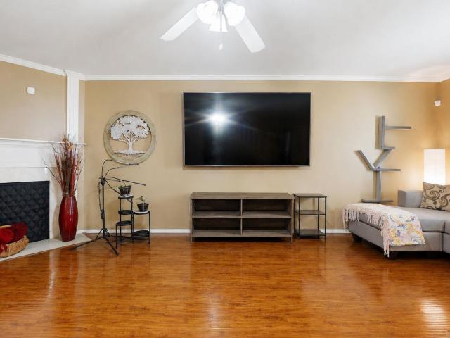 1819 Pleasant Point Circle