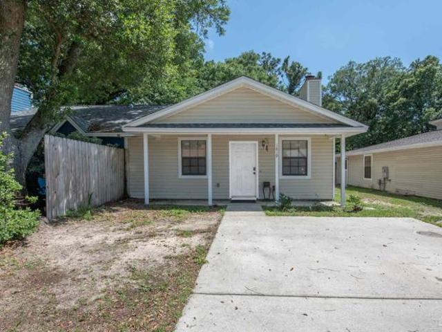 1819 San Dollar Cir, Pensacola, FL 32504