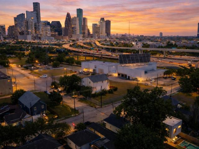 1819 South St, Houston, TX 77009 | MLS #18772 | Compass