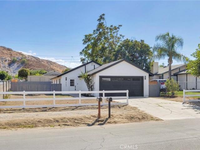 1819 th St, Bloomington, CA 92316