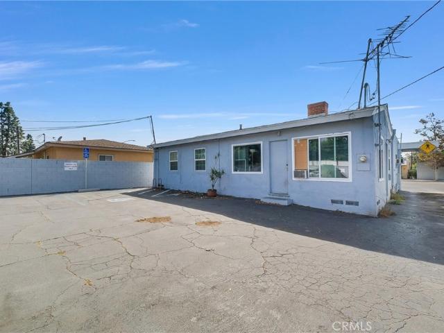 1819 W 17th