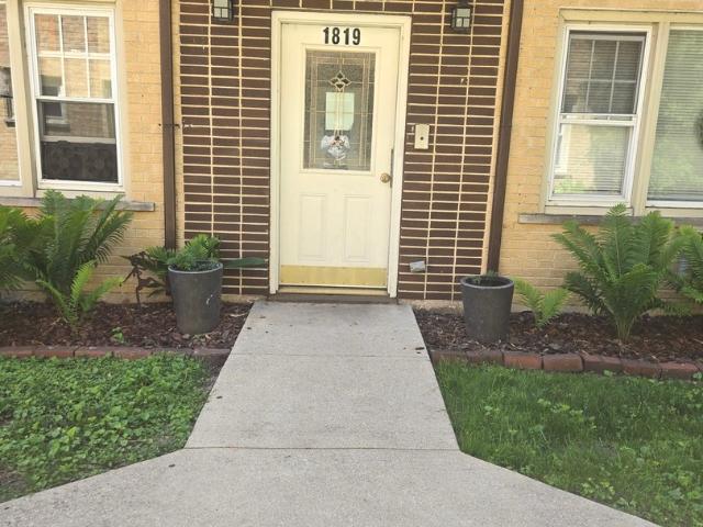 1819 W TOUHY Avenue # 6