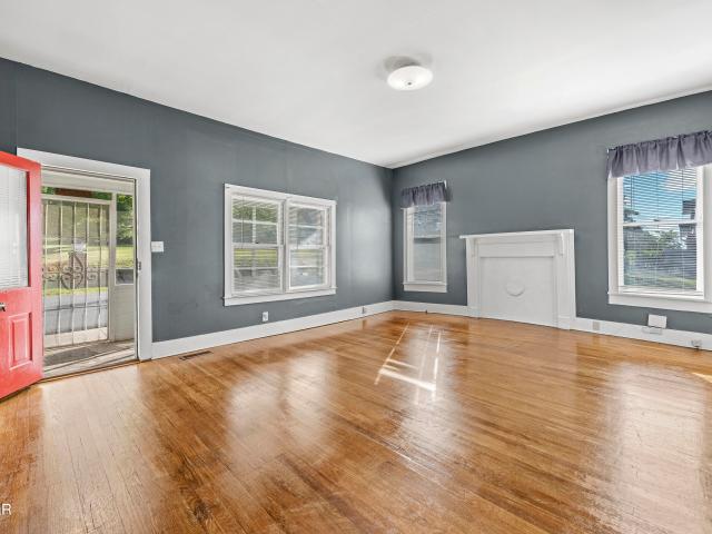 1819 Walnut Street