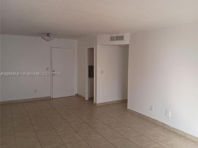18100 Atlantic Blvd 312, Sunny Isles Beach, US, FL
