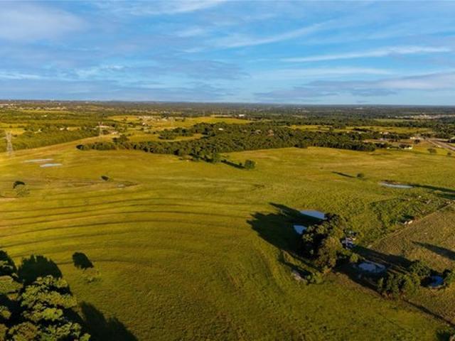 18100 FM 920, Poolville, TX 76487