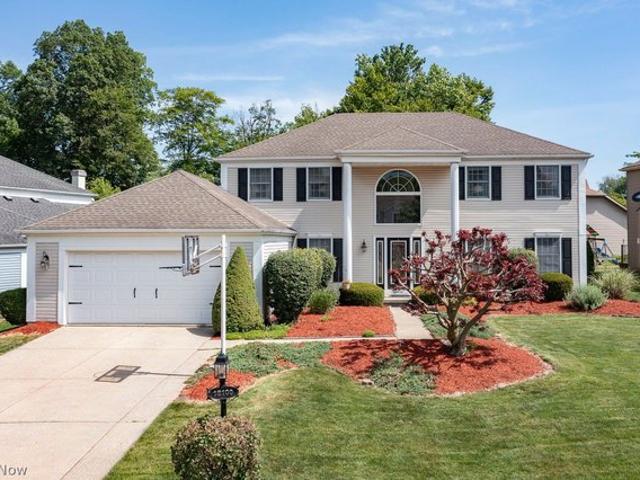 18100 Rustic Holw, Strongsville, OH 44136