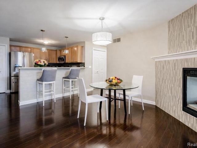 18101 Adri Circle