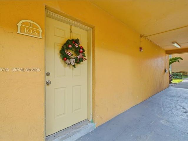 18101 NW 68th Ave Apt B105, Hialeah, FL 33015