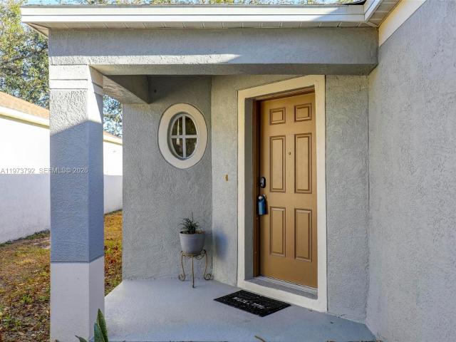 18105 Lembrecht Way, Tampa, FL 33647 | MLS #A11973