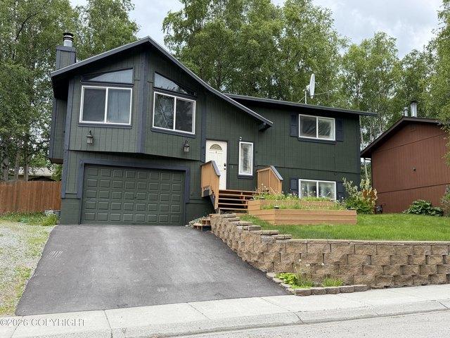 18105 Misty Falls Cir, Eagle River, AK 99577