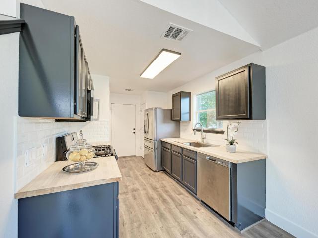 18108 Belfry Pass