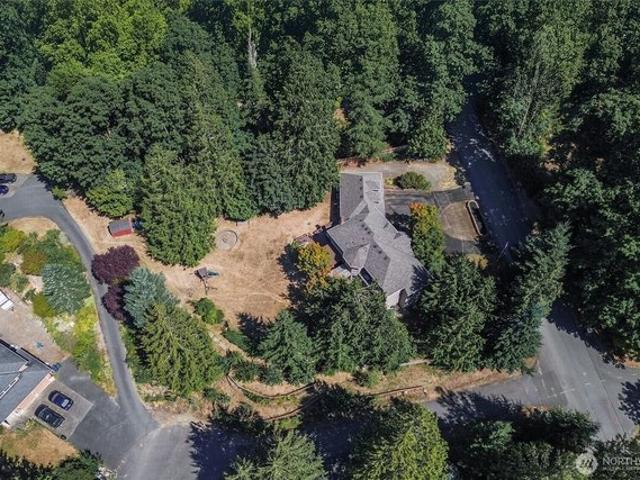 18109 th Ave NE, Woodinville, WA 98077