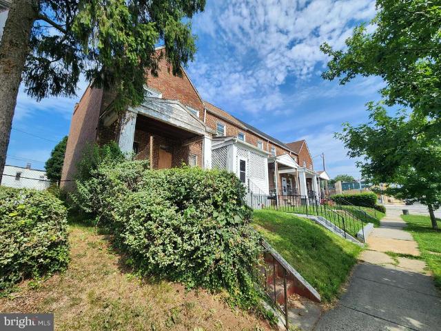1810 N Ellamont Street