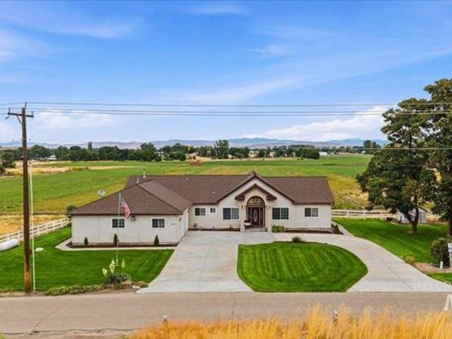 1810 NE 17th Ave, Payette, ID 83661