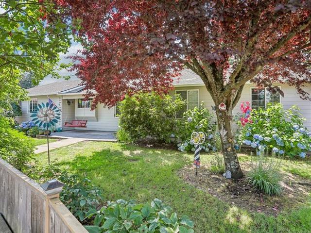 1810 NE 123rd Ave, Vancouver, WA 98684
