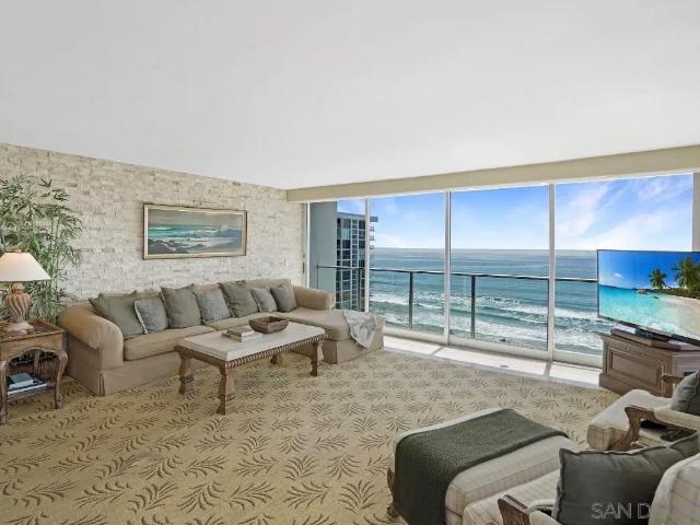 1810 Avenida Del Mundo 1407, Coronado, CA