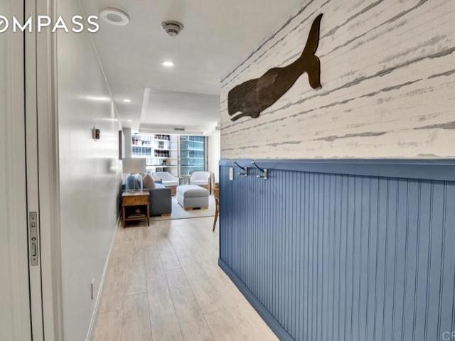 1810 Avenida Del Mundo 1101, Coronado, CA