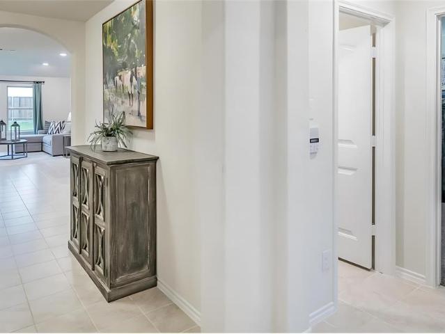 1810 Aslynn Circle