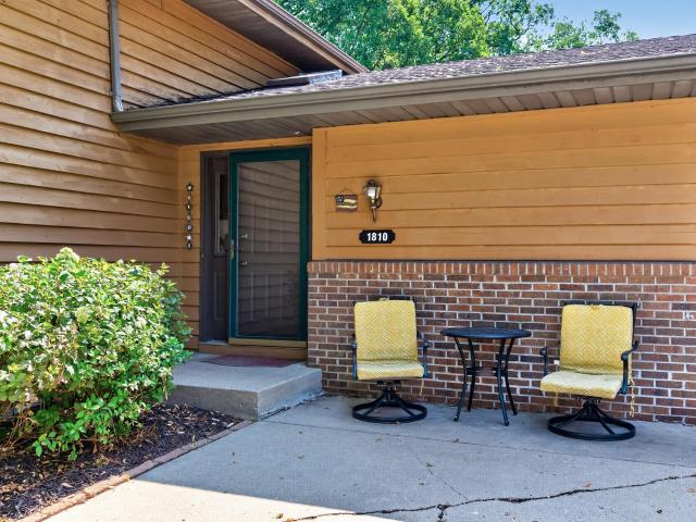 1810 Cedar Place