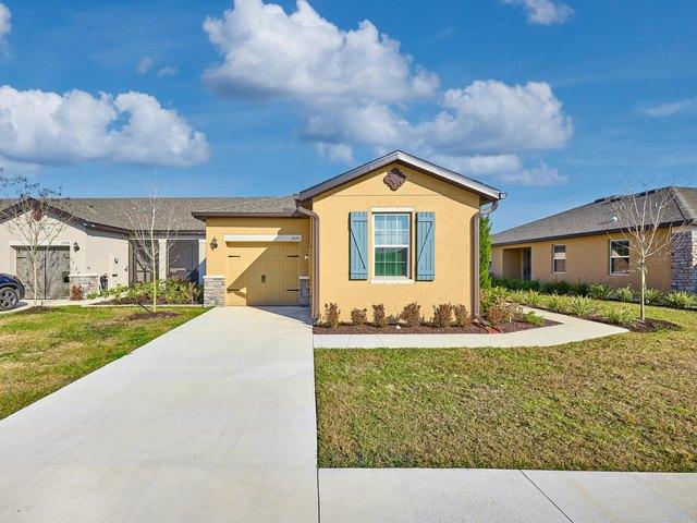 1810 Celebration Dr, Fort Pierce, FL 34947