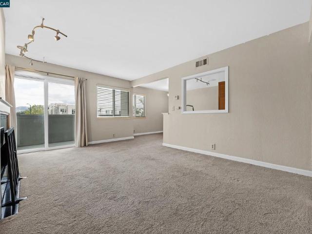 1810 Cole Ave 3
