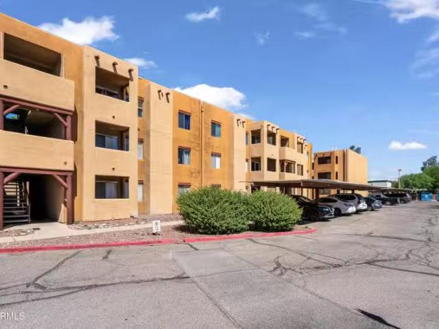 1810 E Blacklidge, Tucson, AZ 85719 MLS 6819687