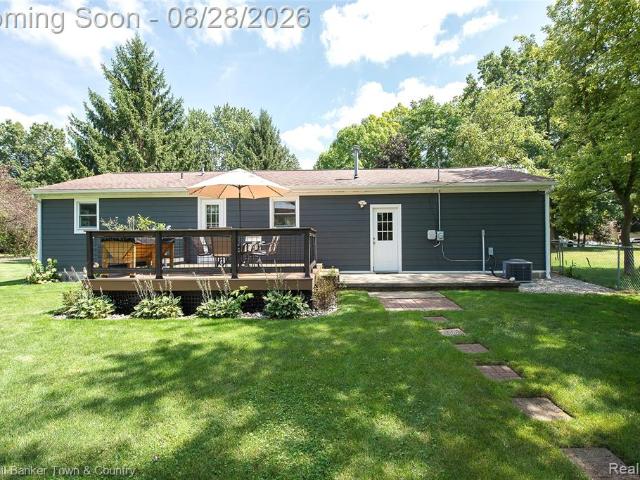 1810 Gray Road