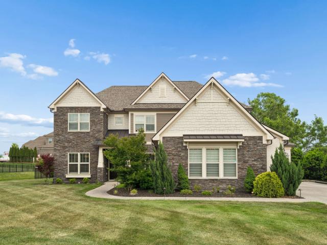 1810 Legacy Cove Ln