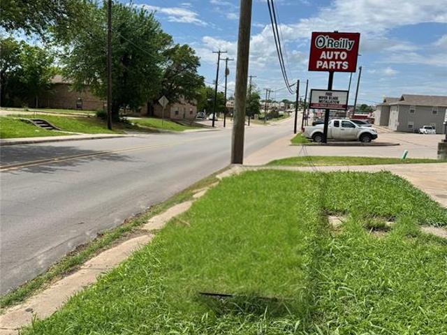 1810 Live Oak Street