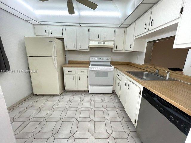 1810 SW 81st Ave Unit 2401, North Lauderdale, FL 33068