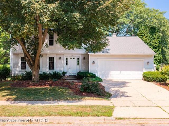 1810 Shadywood Ln, Okemos, MI 48864