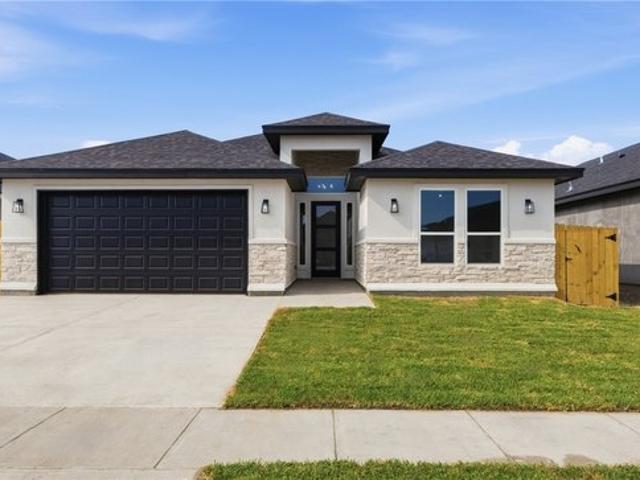 1810 Spoonbill Dr, Portland, TX 78374
