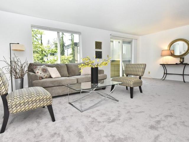 1810 th Ave NE Unit C216, Shoreline, WA 98155