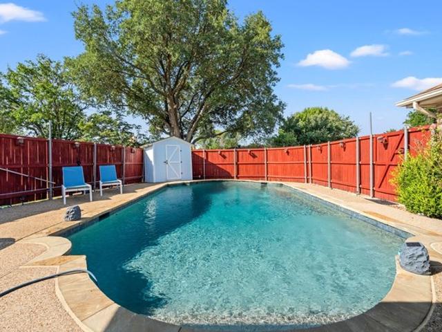 1810 Tiburon Bnd, Lewisville, TX 75067