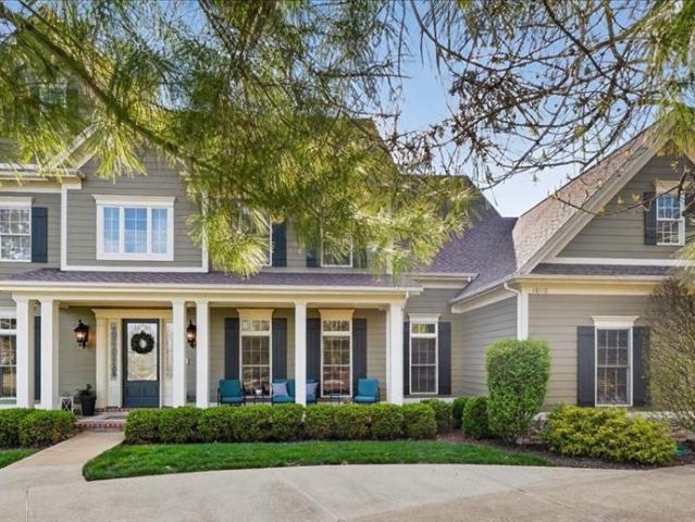 18110 Linden Grove Ln, Wildwood, MO 63038 | MLS #26016 | Compass