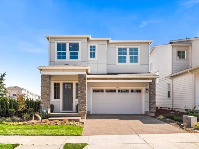 18110 SW Hoover Ln, Beaverton, OR 97003