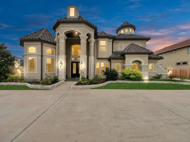 18111 Dockside Landing Dr, Cypress, TX 77433