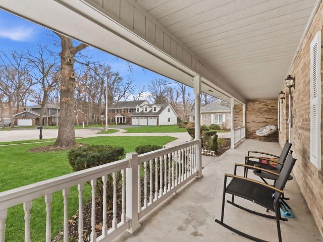 18118 Whitman Lane
