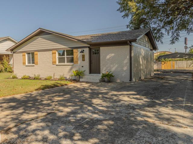 1811 Magnolia Lane