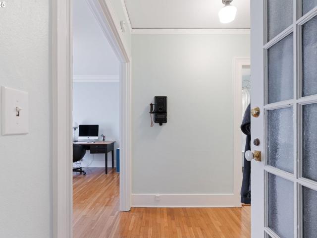 1811 NW Couch St, Unit 210, Portland, OR 97209 | MLS #600898