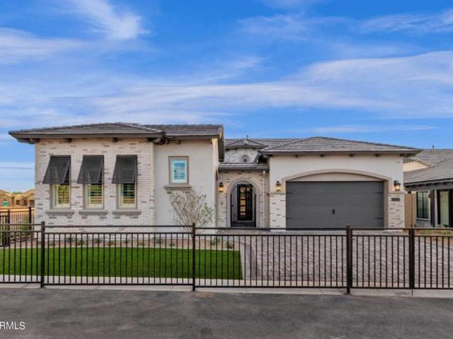 1811 N Hillridge St, Mesa, AZ 85207