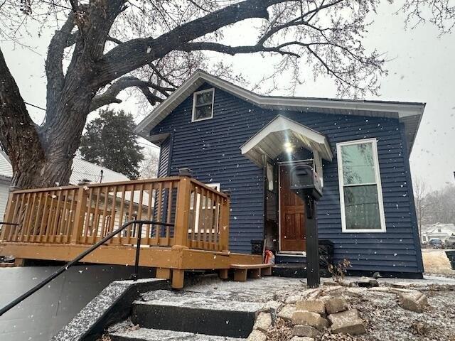 1811 New Hampshire St, Muscatine, IA 52761