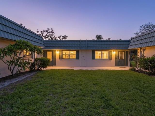 1811 Bedford Ln Apt 153, Sun City Center, FL 33573