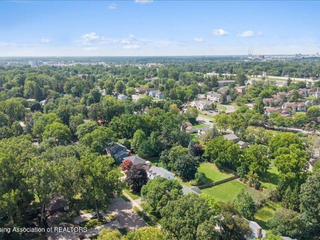 1811 Bramble Drive