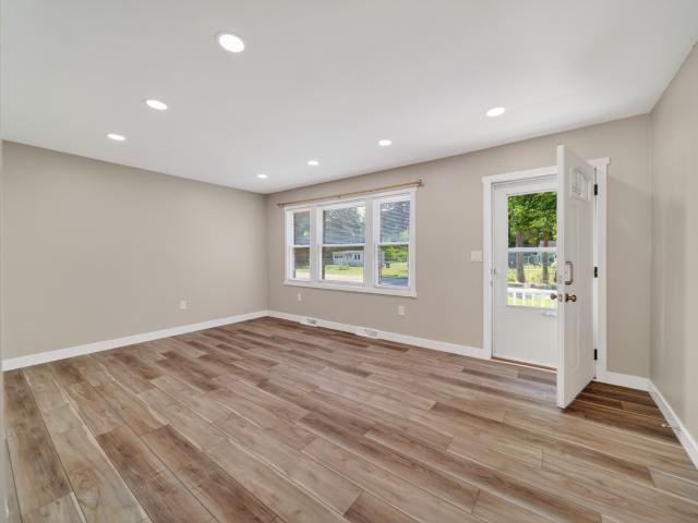 1811 clifford drive